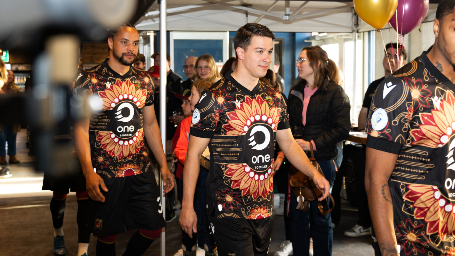 Valour FC unveil 2024 home and alternate kits – Canadian Premier League